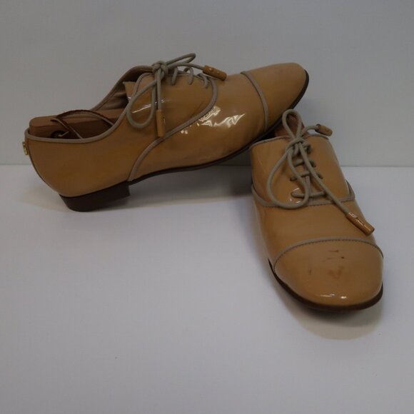 Tory Burch | Shoes | Tory Burch Cream Colored Lace Up Patent Leather ...